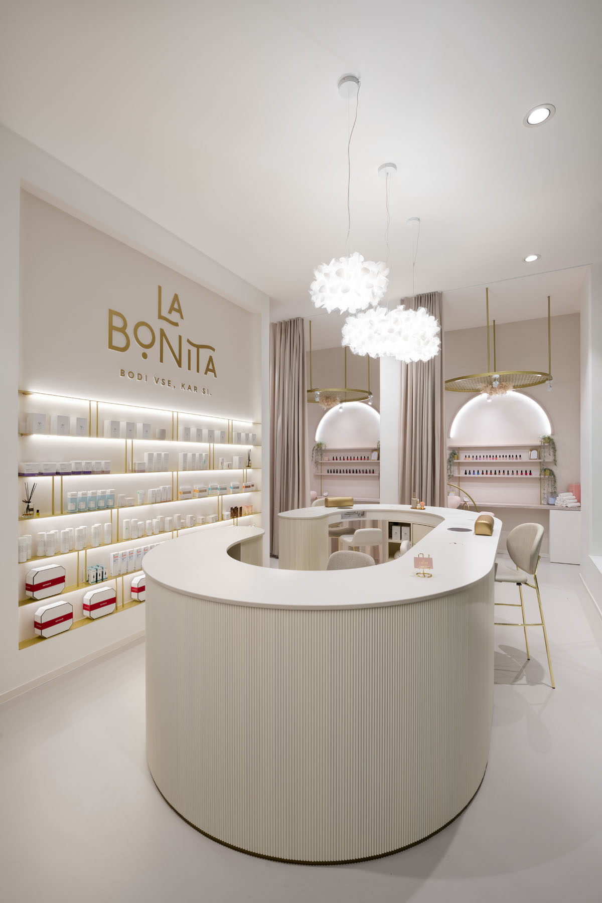 La Bonita - Family Home Interior Design | Prostornina | Interior Design
